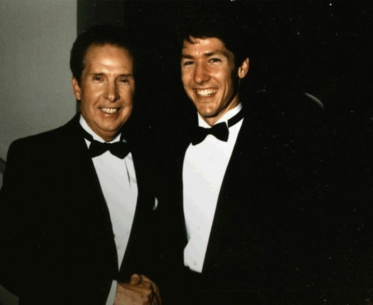 Joel Osteen Net Worth, House, Height, Contact - famous-christians.com Joel Osteen Net Worth, House, Height, Contact - famous-christians.com